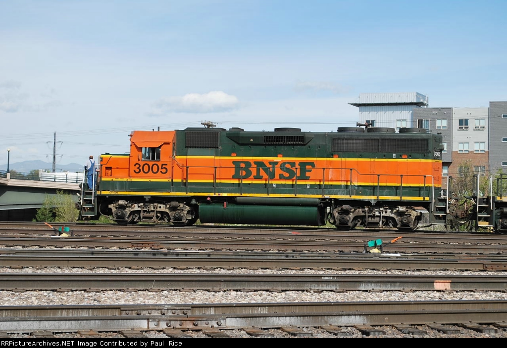 BNSF 3005